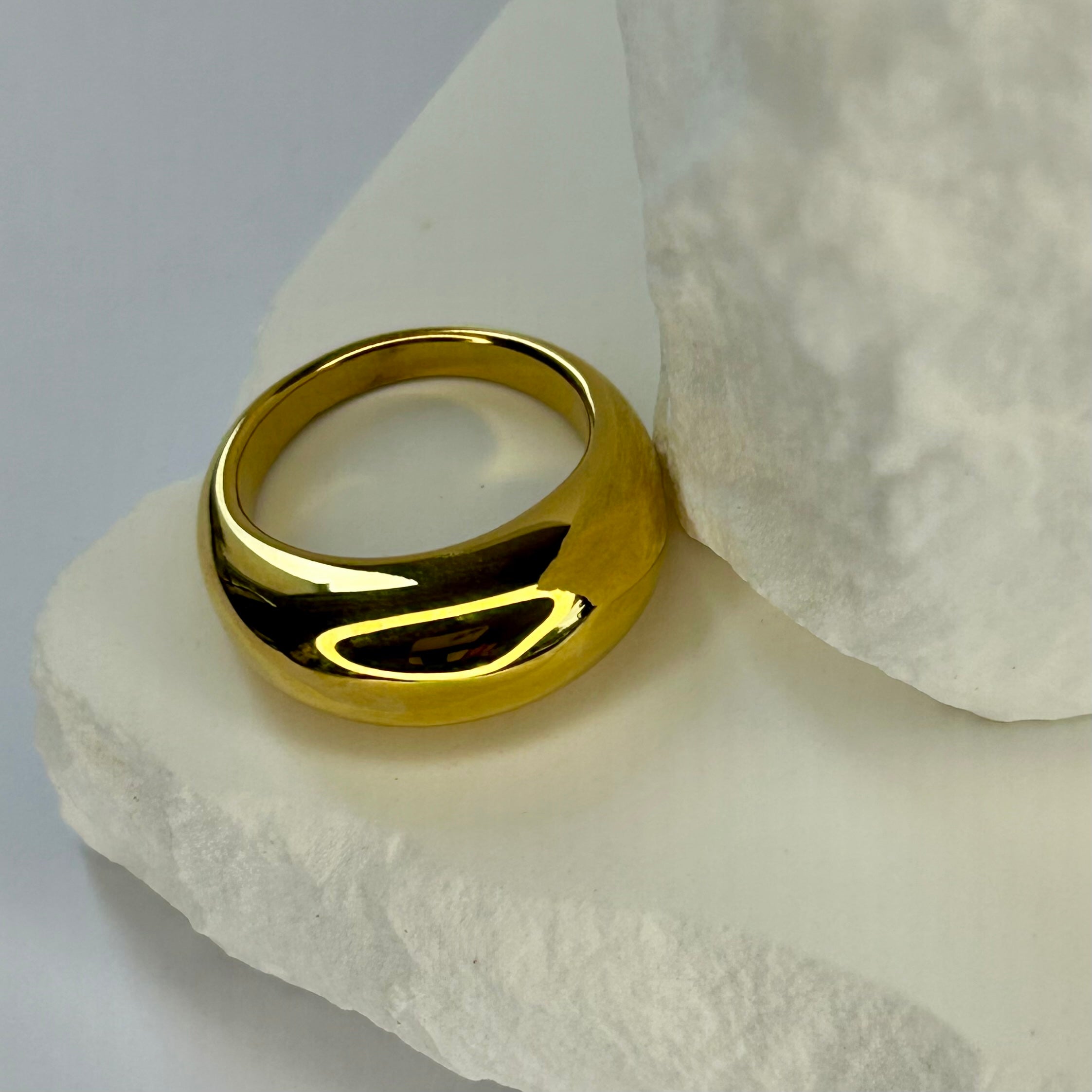 Essential Plain Dome Ring – Aurelia Jewellery